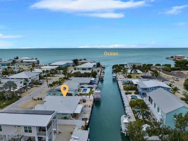 2 bedroom luxury Villa for sale in Marathon, United States
