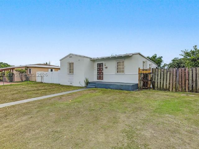 2 bedroom luxury Villa for sale in Miami, Florida