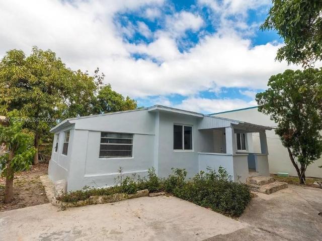2 bedroom luxury Villa for sale in Miami, Florida