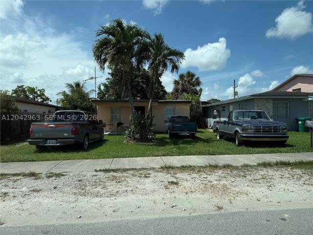 2 bedroom luxury Villa for sale in Miami, Florida