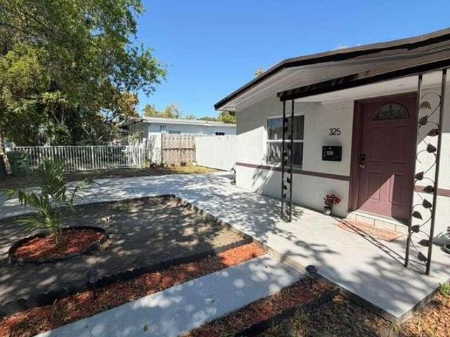 2 bedroom luxury Villa for sale in North Miami, Florida