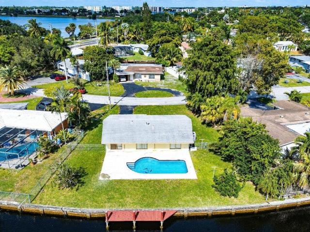 2 bedroom luxury Villa for sale in Oakland Park, Florida