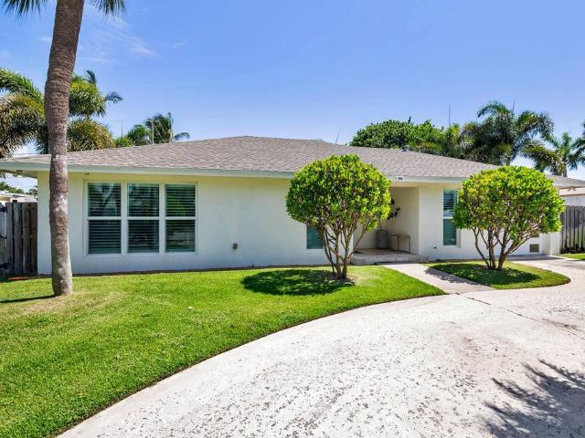 2 bedroom luxury Villa for sale in Aventura, United States