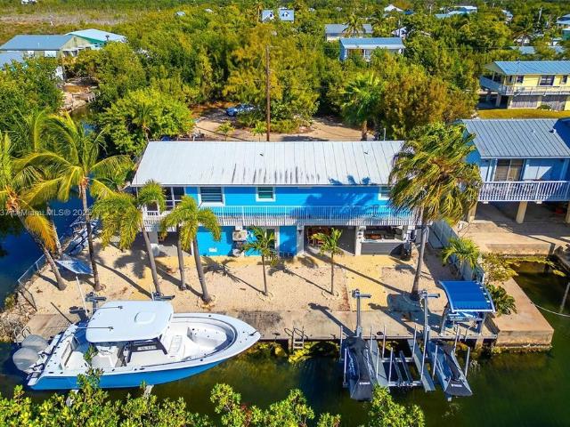 2 bedroom luxury Villa for sale in Big Pine Key, Florida