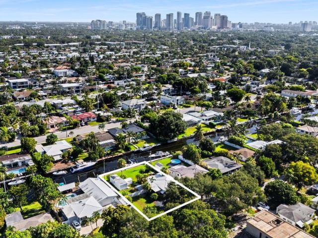 2 bedroom luxury Villa for sale in Fort Lauderdale, Florida