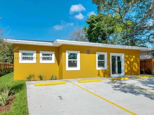 2 bedroom luxury Villa for sale in Fort Lauderdale, Florida