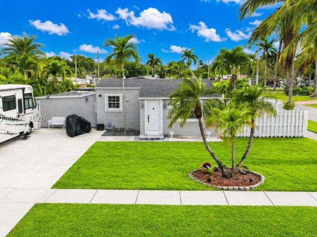 2 bedroom luxury Villa for sale in Hallandale, United States