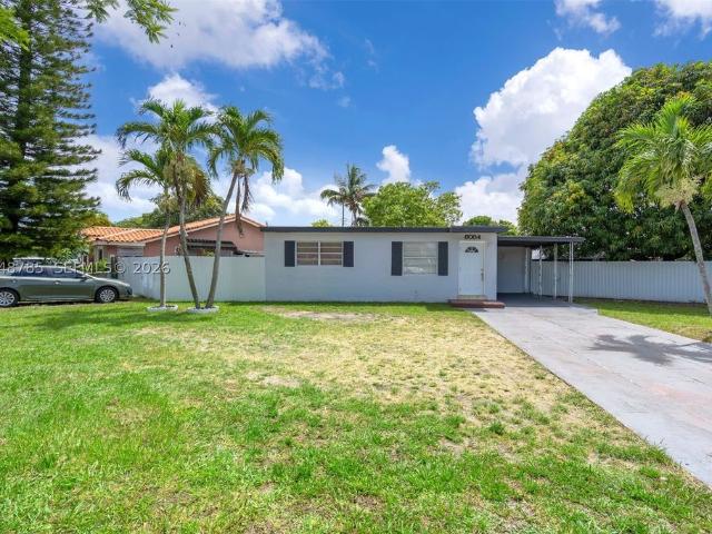 2 bedroom luxury Villa for sale in Hialeah, United States