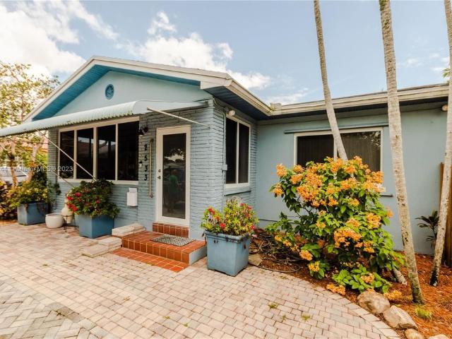 2 bedroom luxury Villa for sale in Hollywood, United States