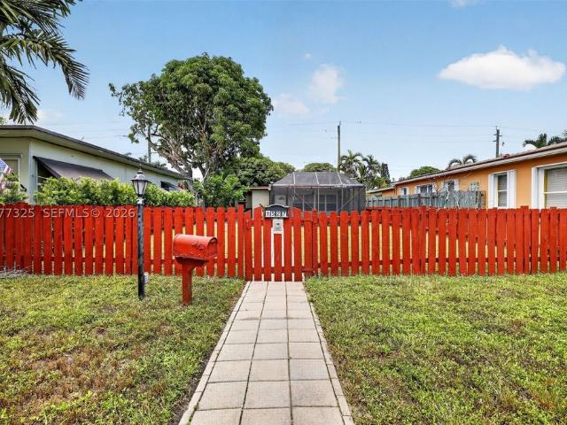 2 bedroom luxury Villa for sale in Hollywood, United States