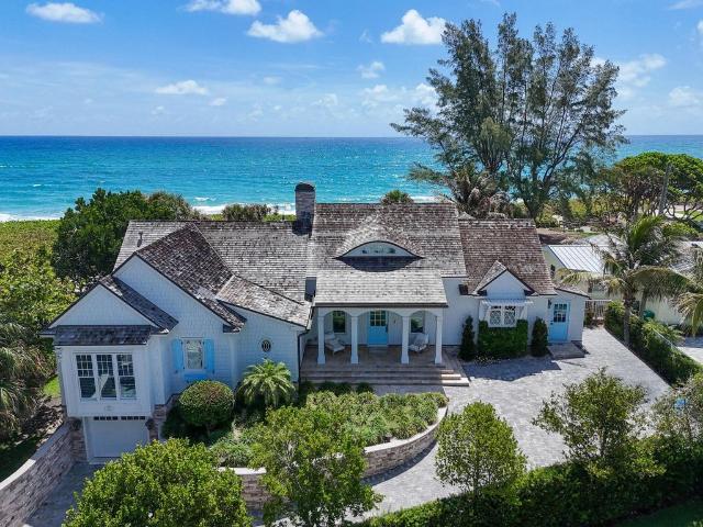 2 bedroom luxury Villa for sale in Juno Beach, Florida