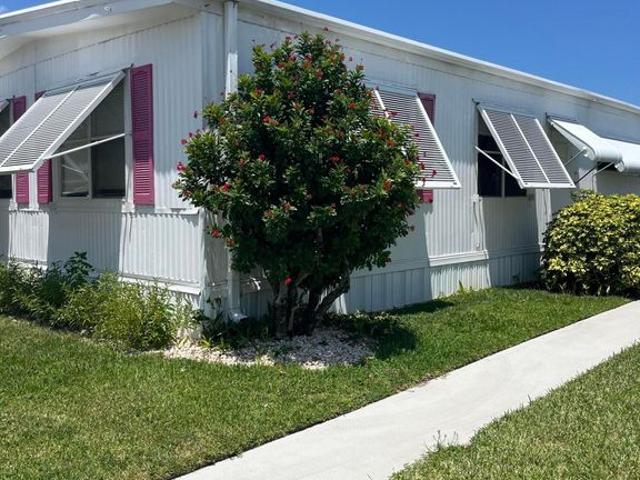 2 bedroom luxury Villa for sale in Jupiter, United States