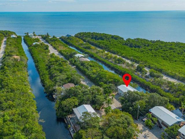 2 bedroom luxury Villa for sale in Key Largo, Florida