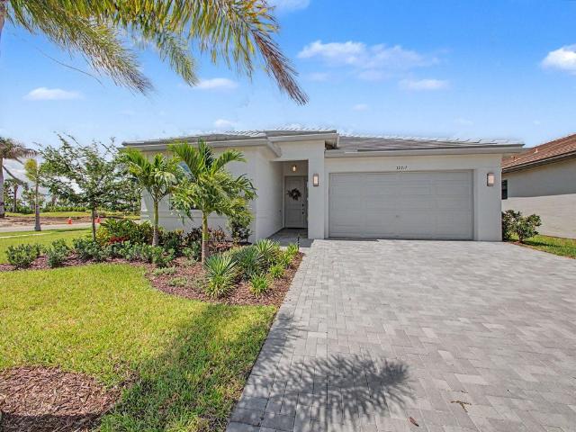 2 bedroom luxury Villa for sale in Port Saint Lucie, Florida