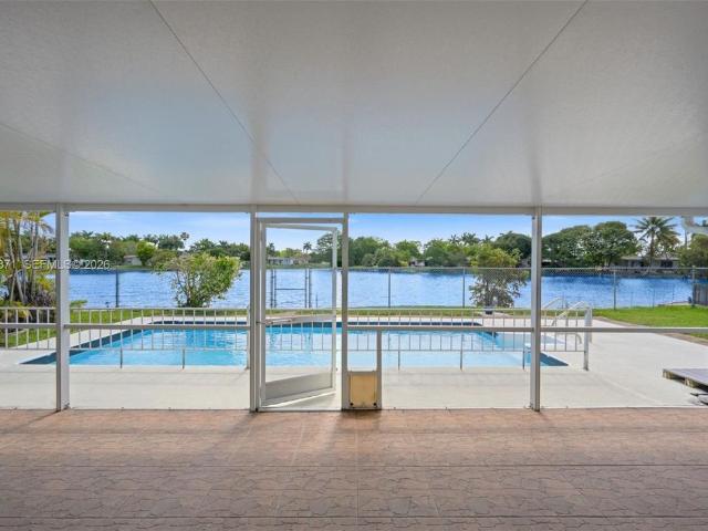 2 bedroom luxury Villa for sale in Sunrise, United States