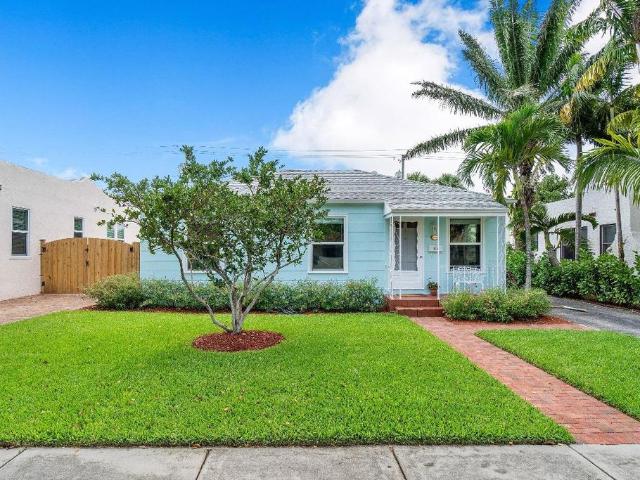2 bedroom luxury Villa for sale in West Palm Beach, Florida