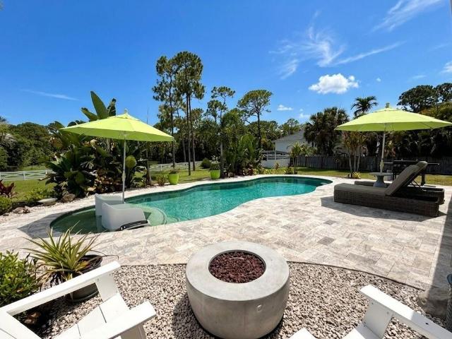 2 bedroom luxury Villa for sale in West Palm Beach, Florida