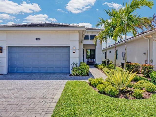 2 bedroom luxury Villa for sale in Westlake, Florida