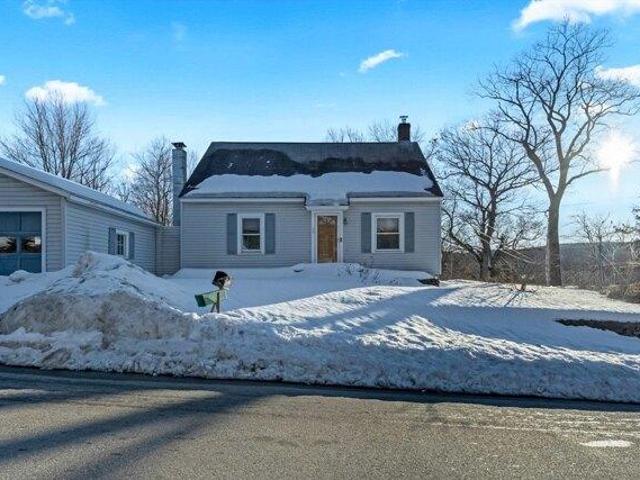 2 bedroom, Lunenburg MA 01462 LS102635215