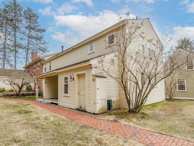 2 bedroom, Lyme NH 03768 90257641
