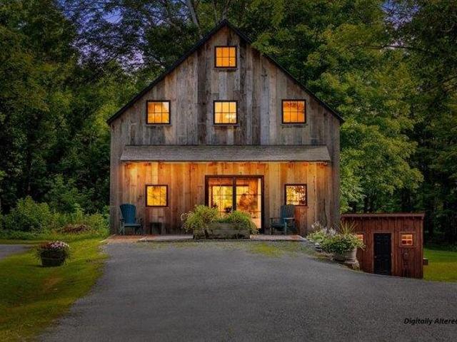2 bedroom, Lyme NH 03768 105156318