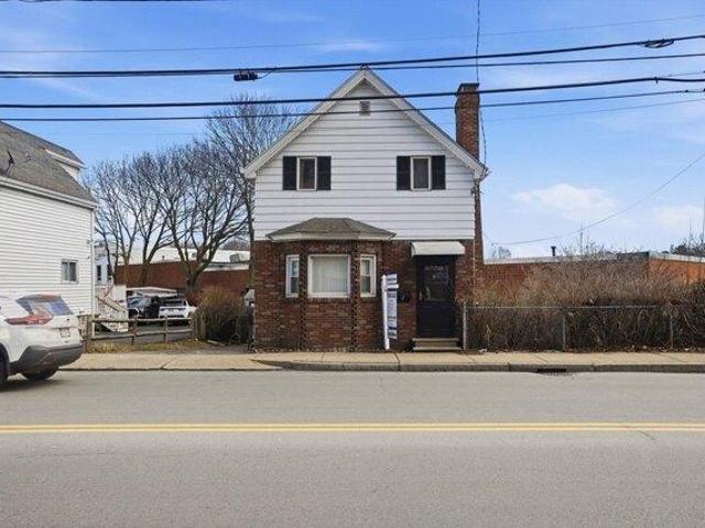 2 bedroom, Lynn MA 01904 102344517