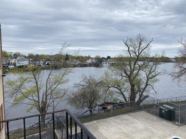 2 bedroom, Lynn MA 01904 103020289