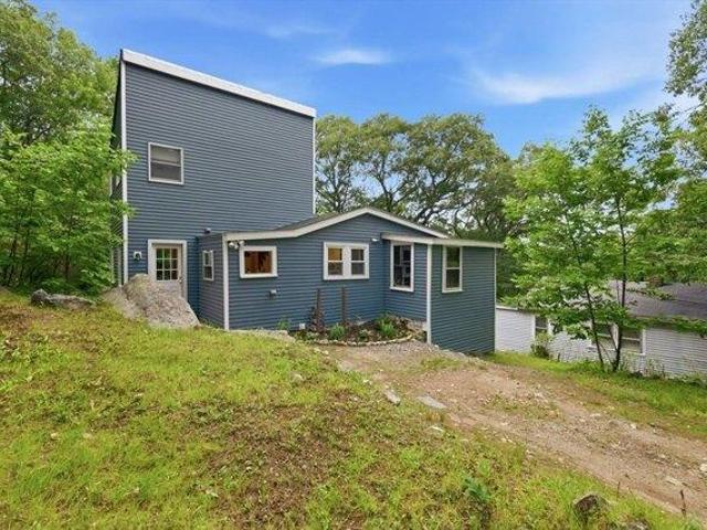 2 bedroom, Lynn MA 01904 104112105