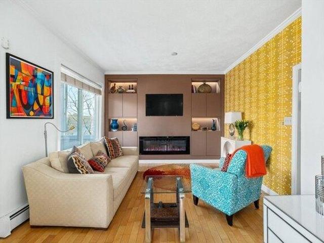 2 bedroom, Lynnfield MA 01940 102442714