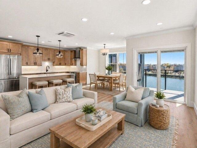 2 bedroom, m MA 01970 104852036