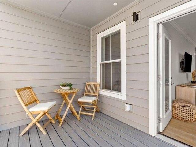 2 bedroom, m MA 01970 105192665
