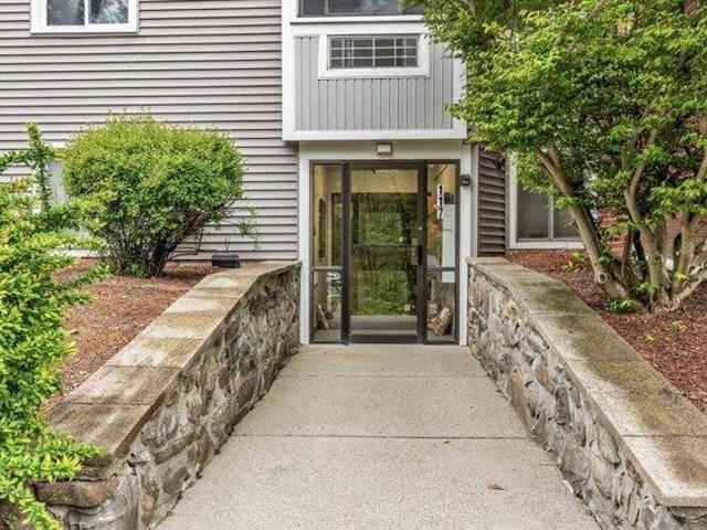 2 bedroom, m NH 03079 102593642