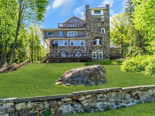 2 bedroom, Mount Arlington NJ 07856 104832225