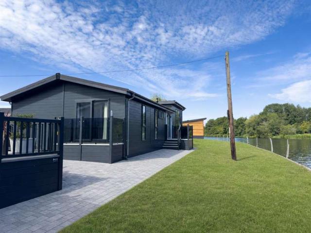 2 Bedroom Mobile Home