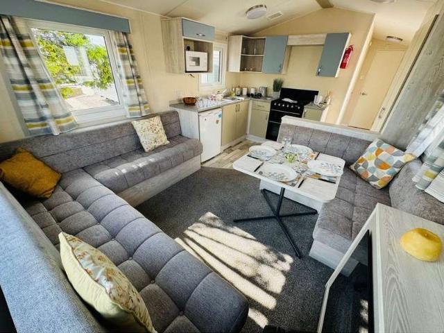 2 Bedroom Mobile Home