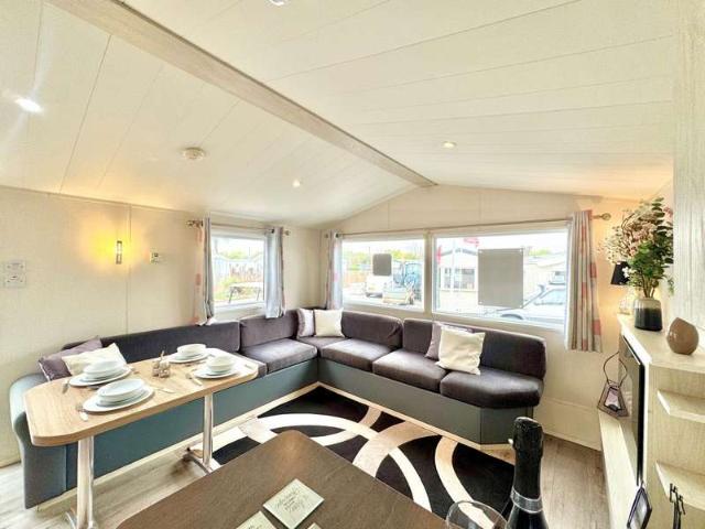 2 Bedroom Mobile Home