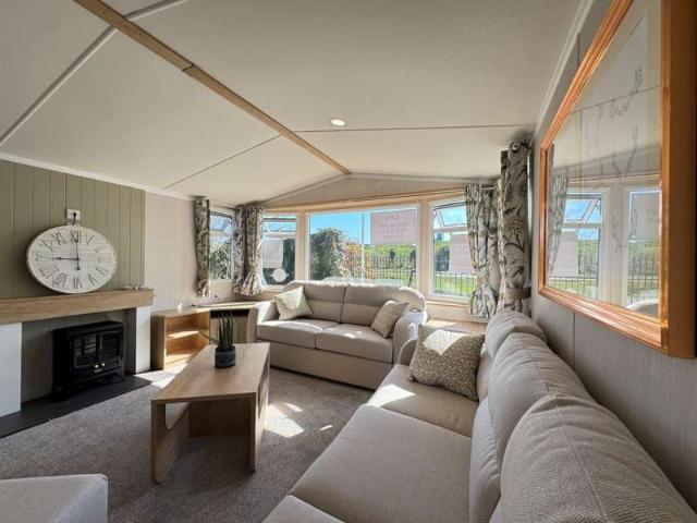 2 Bedroom Mobile Home