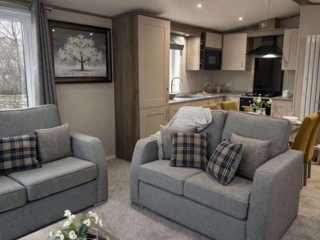 2 Bedroom Mobile Home