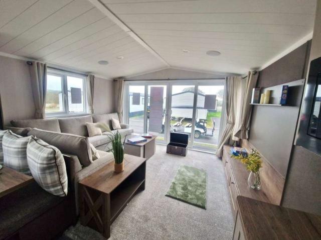2 Bedroom Mobile Home