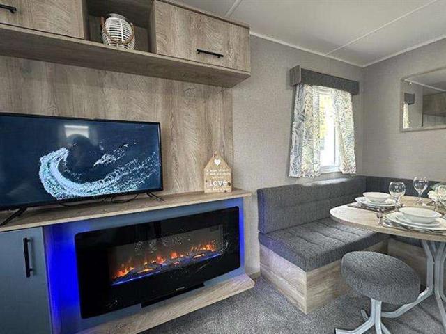 2 Bedroom Mobile Home