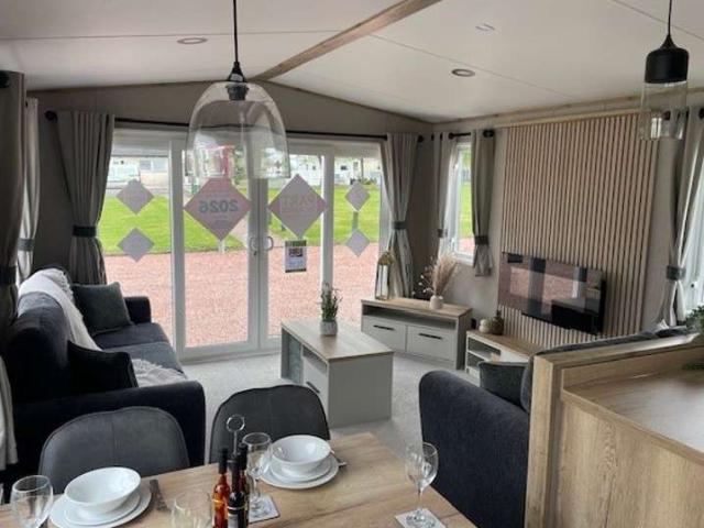 2 Bedroom Mobile Home
