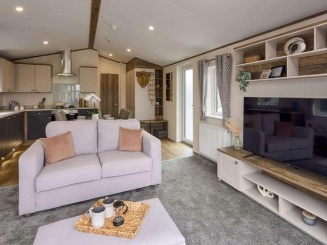2 Bedroom Mobile Home