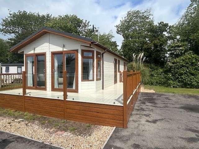 2 Bedroom Mobile Home
