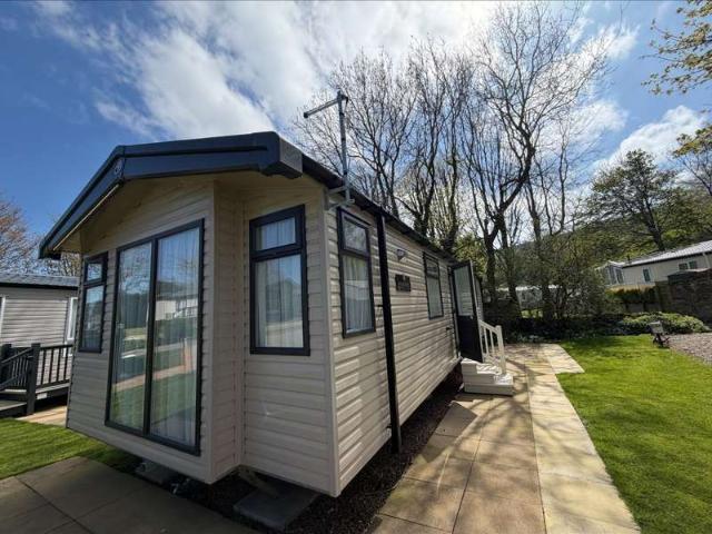 2 Bedroom Mobile Home