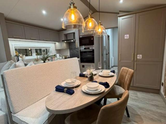 2 Bedroom Mobile Home