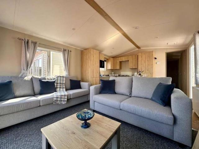 2 Bedroom Mobile Home