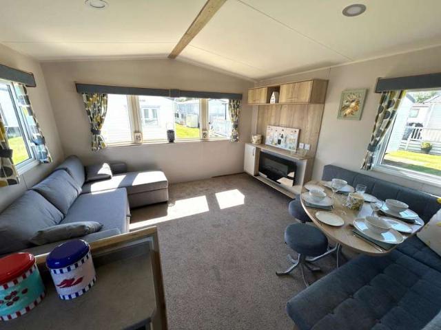 2 Bedroom Mobile Home
