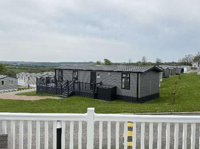 2 Bedroom Mobile Home