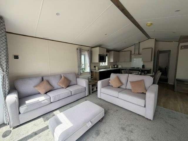 2 Bedroom Mobile Home