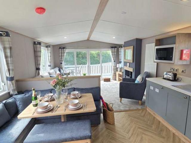 2 Bedroom Mobile Home